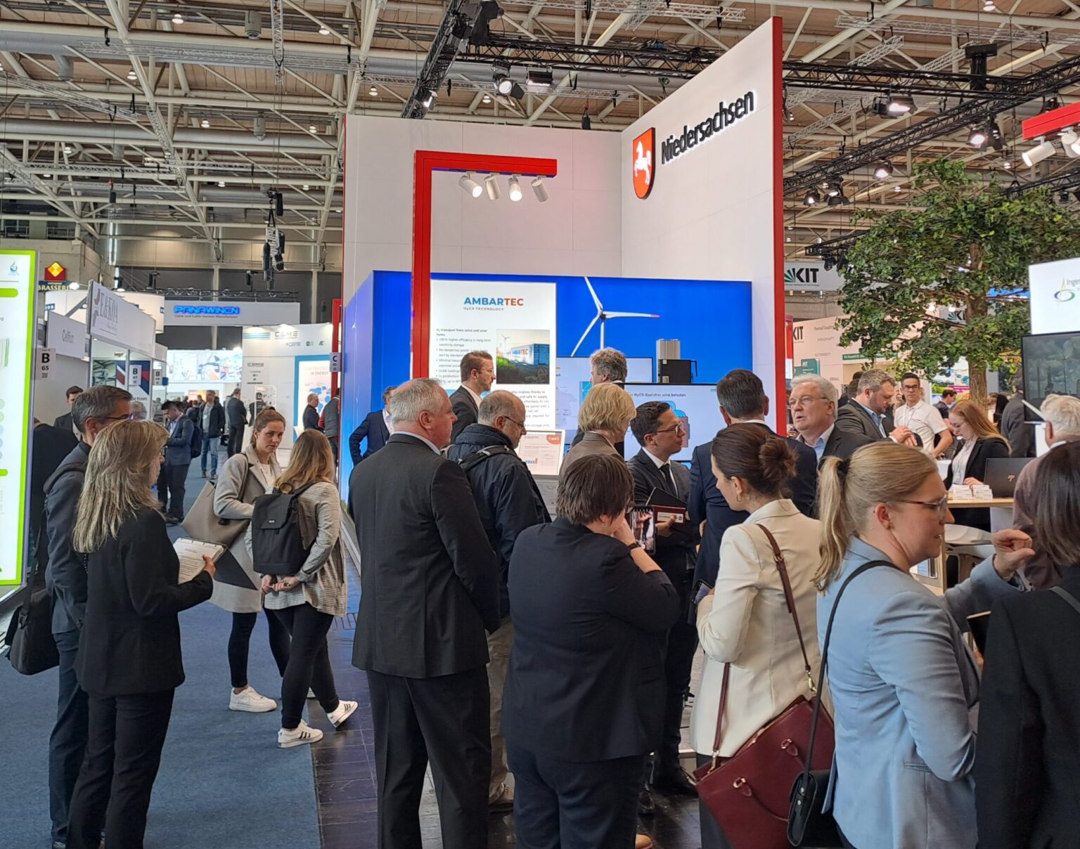 AMBARTEC – Energie und Wasserstoff speichern. Kompakt, effizient ...